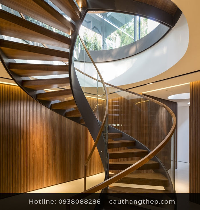 Cầu thang thép xoắn ốc đẹp bậc gỗ cao cấp